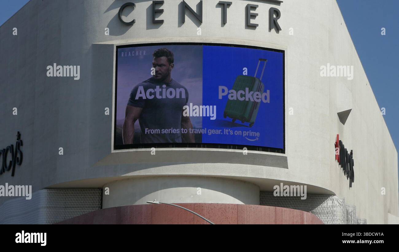 Los Angeles, California, USA 23rd May 2025 Alan Ritchson Reacher Action ...