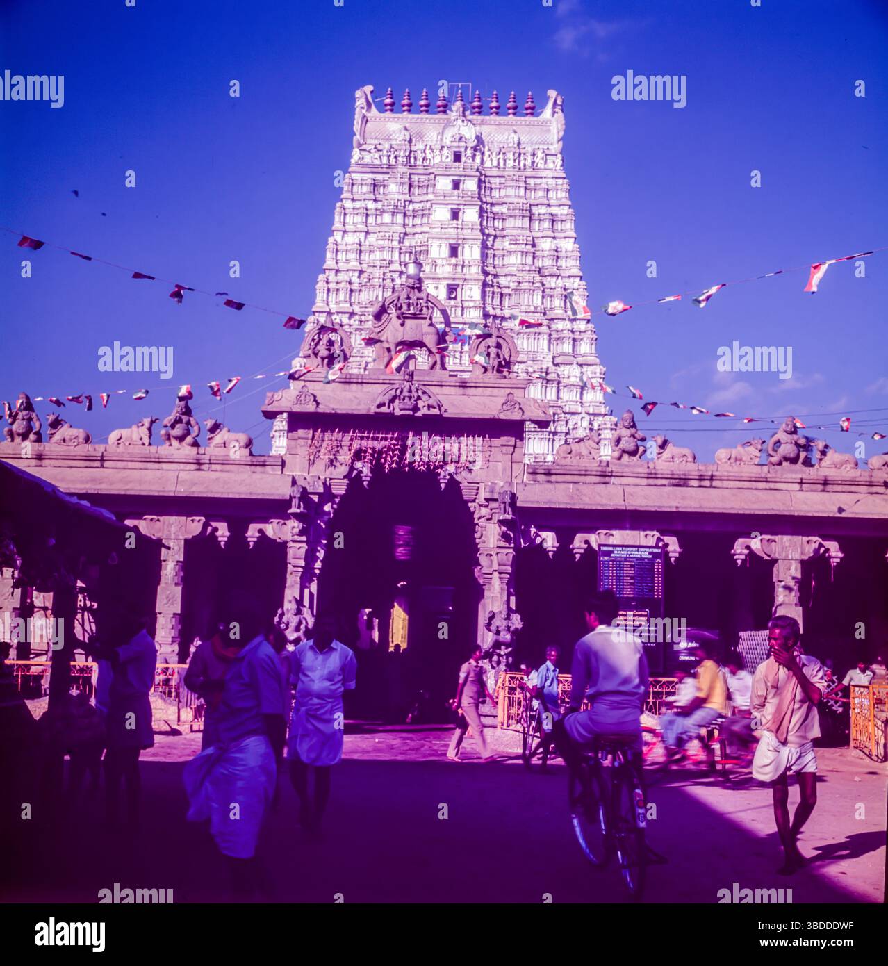 Ramanathaswamy Temple is a Hindu temple dedicated to the god Shiva ...