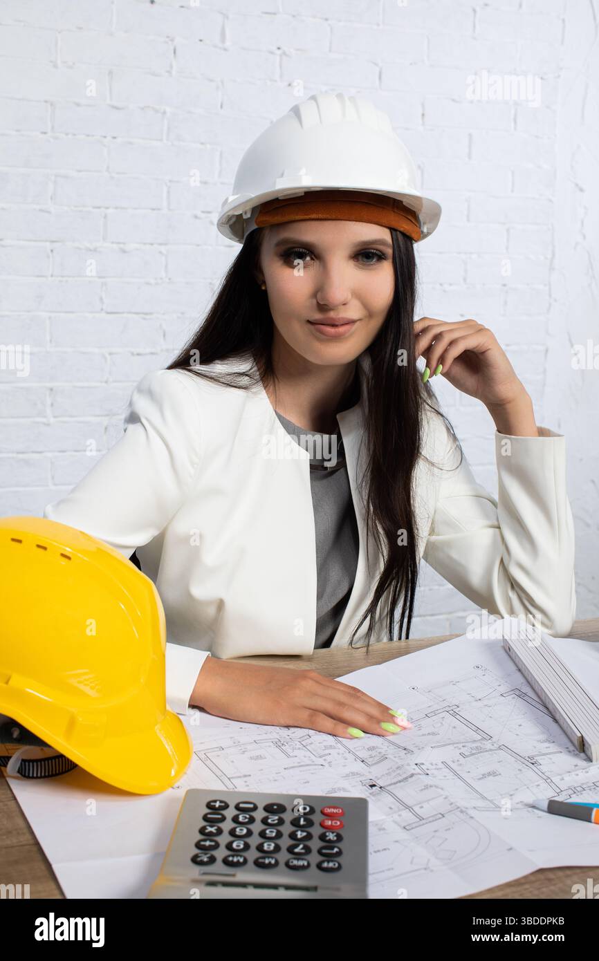 A highly skilled Professional Construction Engineer efficiently ...