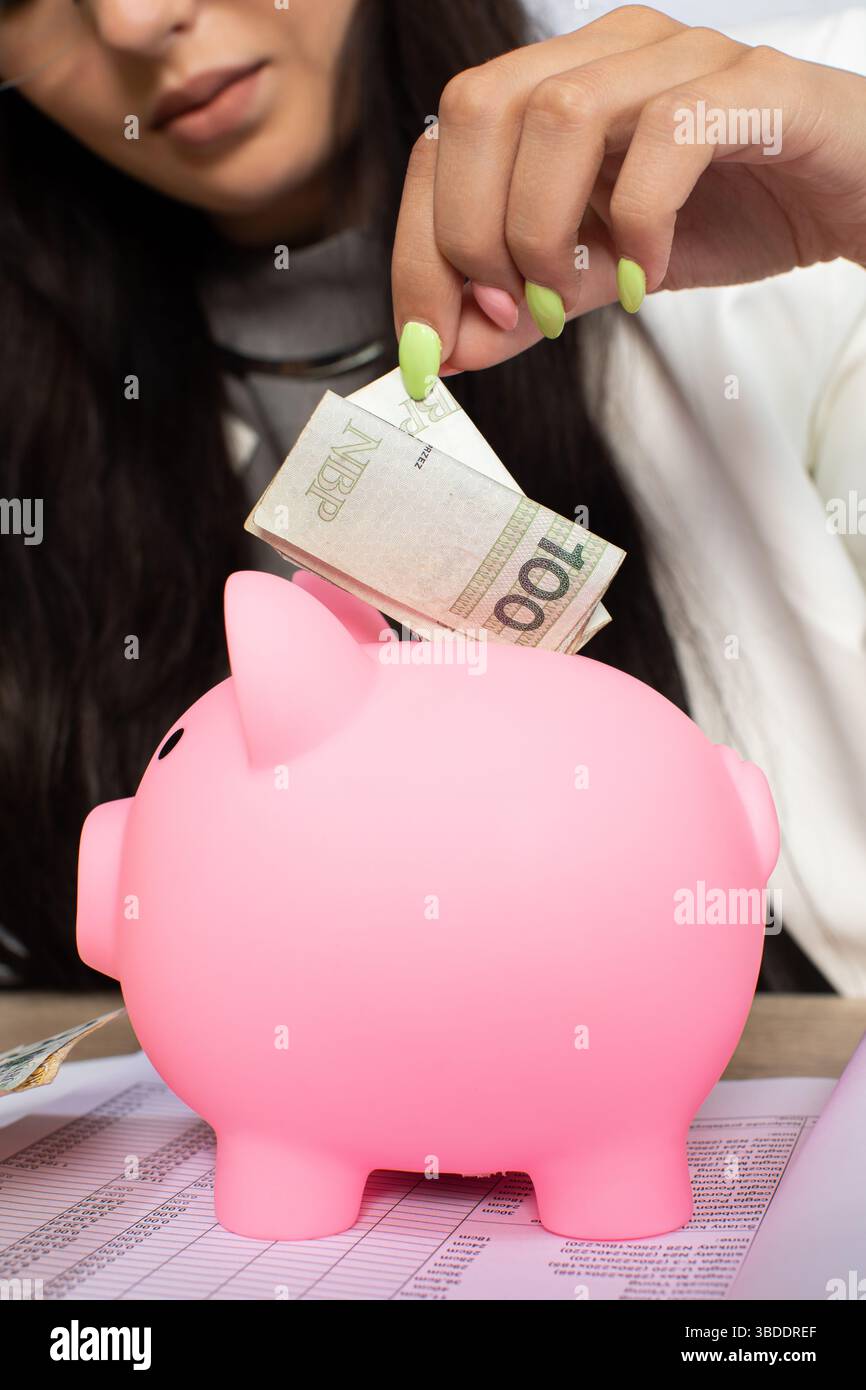 Saving Money A Modern and Comprehensive Approach to Effective Budgeting ...