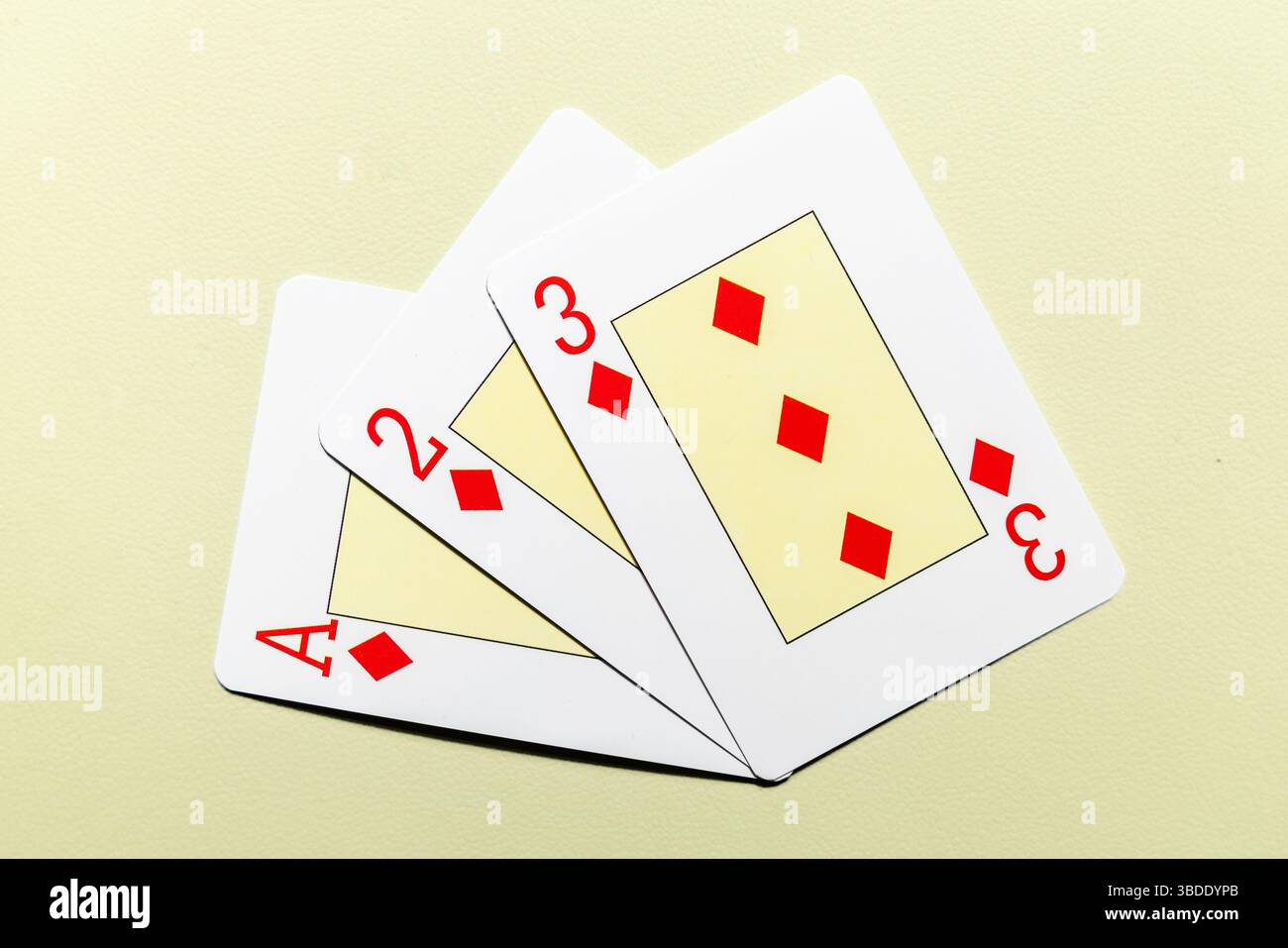 Heart cards from the deck on a green mat Stock Photo - Alamy