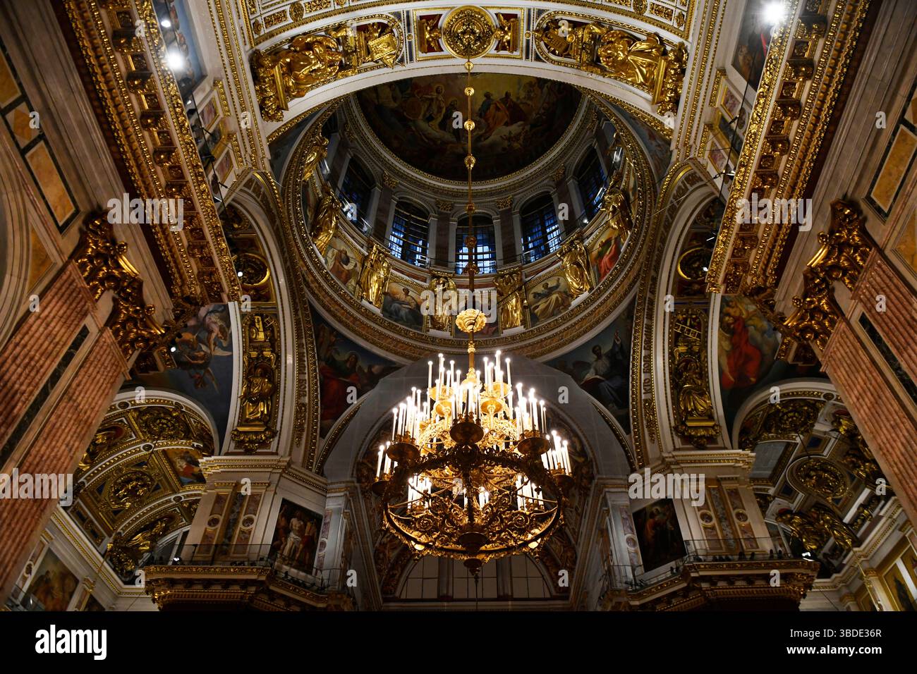 Interior of Sant Isaac's Cathedral or Isaakievskiy Sobor,Sant ...