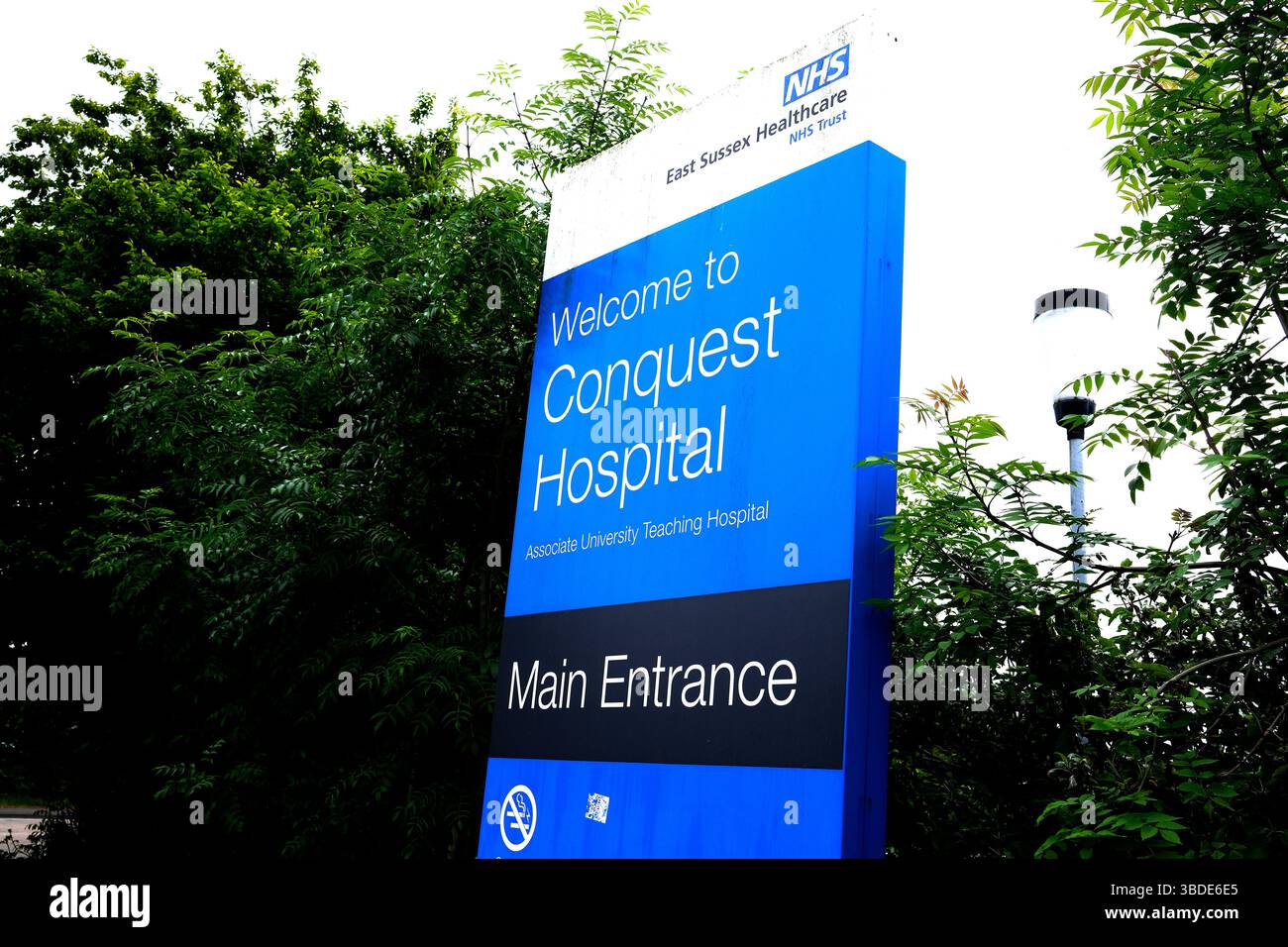 conquest NHS hospital,the ridge,hastings town, east sussex,uk Stock ...