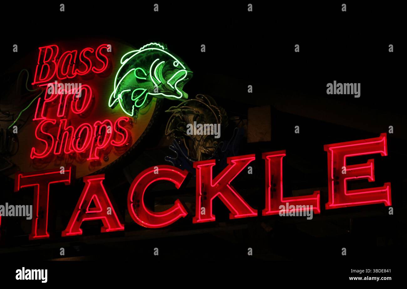 Bass pro shops signage hi-res stock photography and images - Alamy
