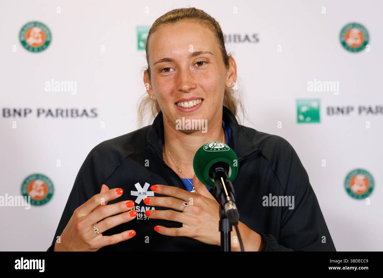 Paris, France. 24th May, 2025. Belgian Elise Mertens pictured during a ...