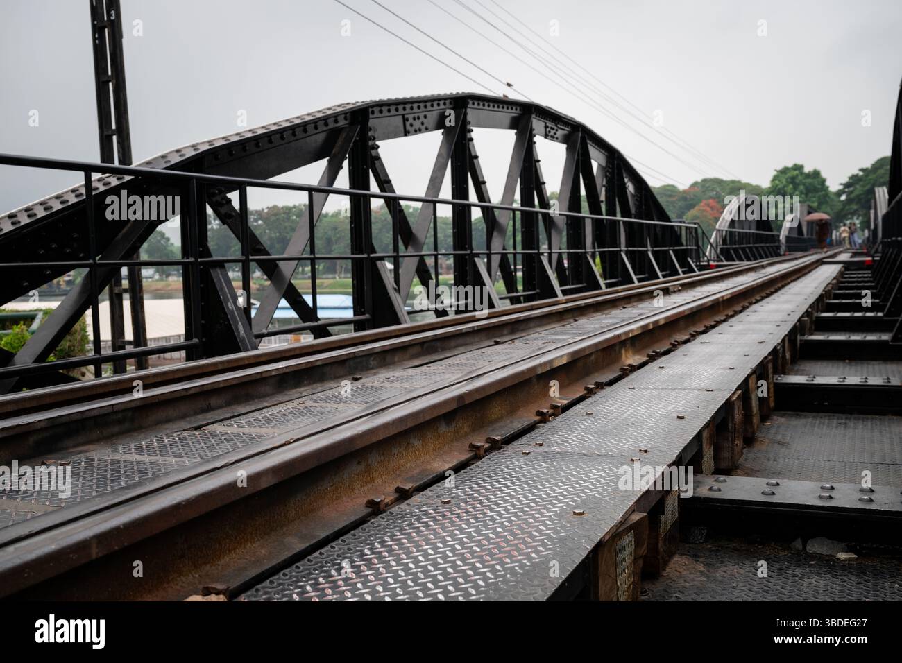 Close-up view of the iconic steel truss construction of the Bridge Over ...