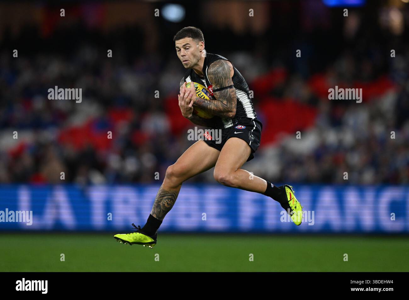 Melbourne, Australia. 24th May, 2025. Jamie Elliott of Collingwood ...