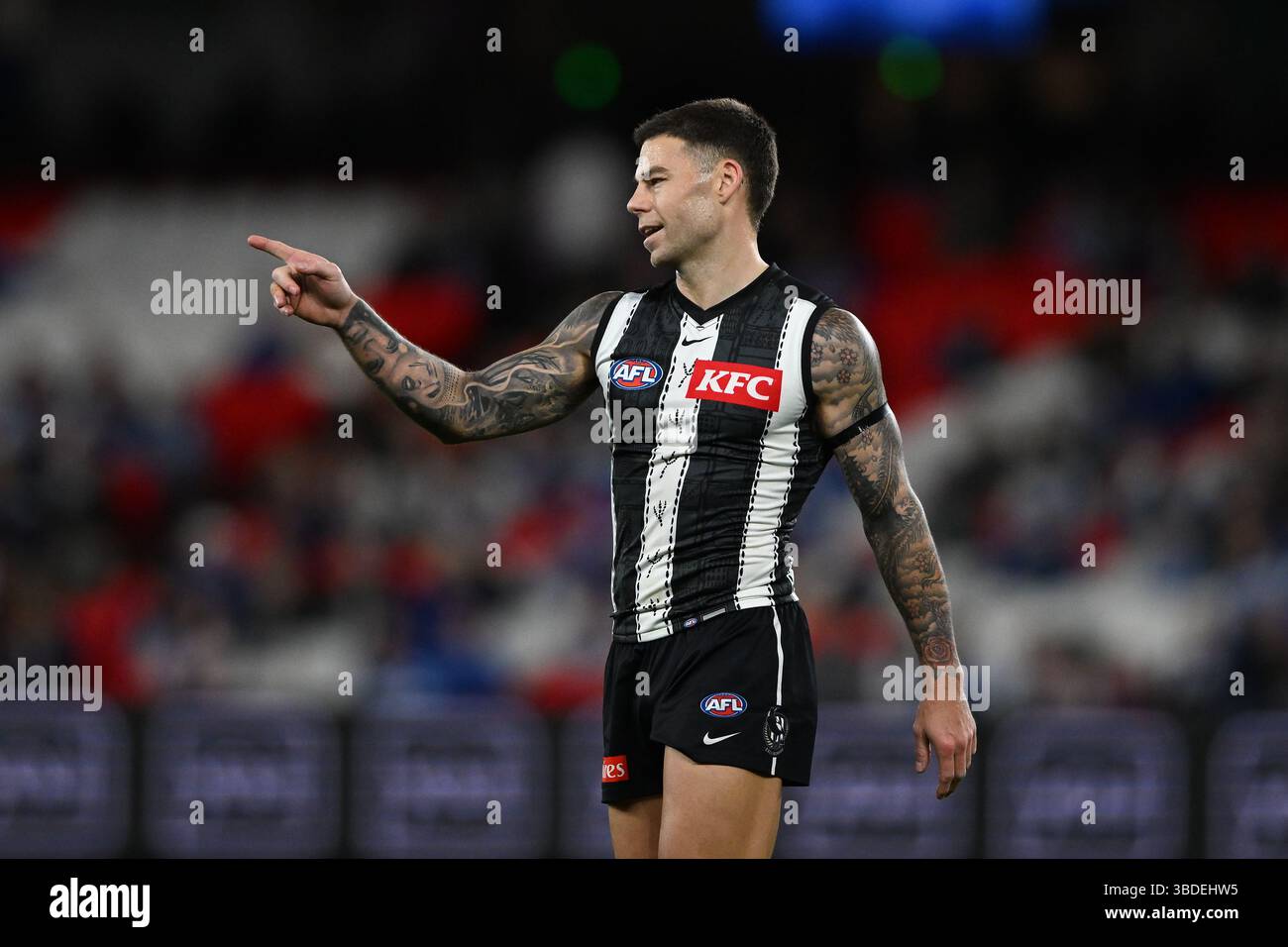 Melbourne, Australia. 24th May, 2025. Jamie Elliott of Collingwood ...