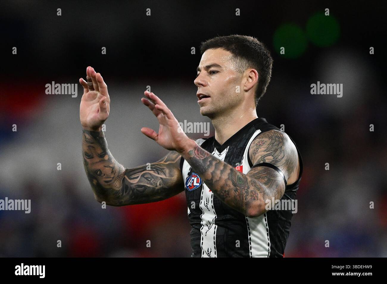 Melbourne, Australia. 24th May, 2025. Jamie Elliott of Collingwood ...