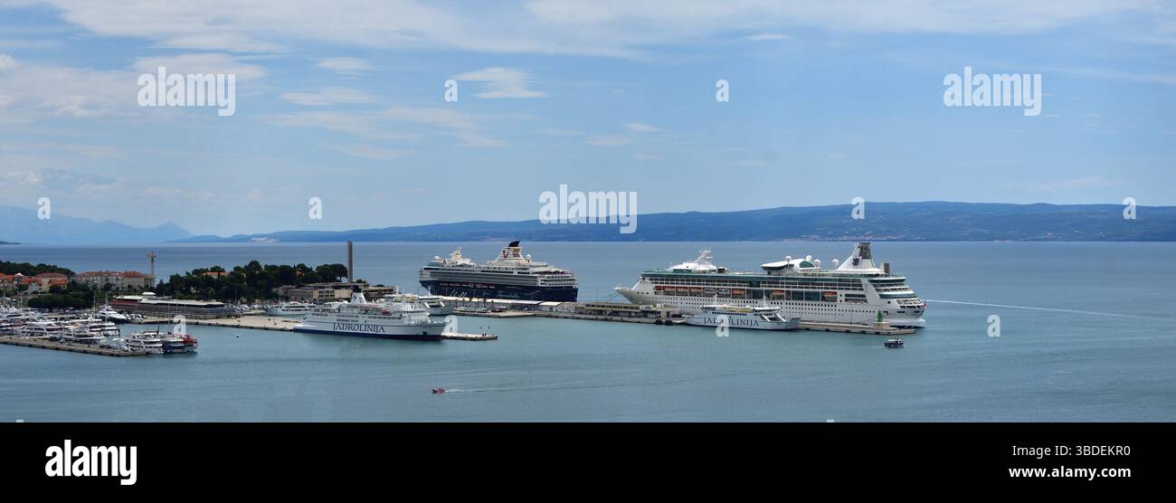Cruise Ships and Ferries at Split Croatia Stock Photo - Alamy