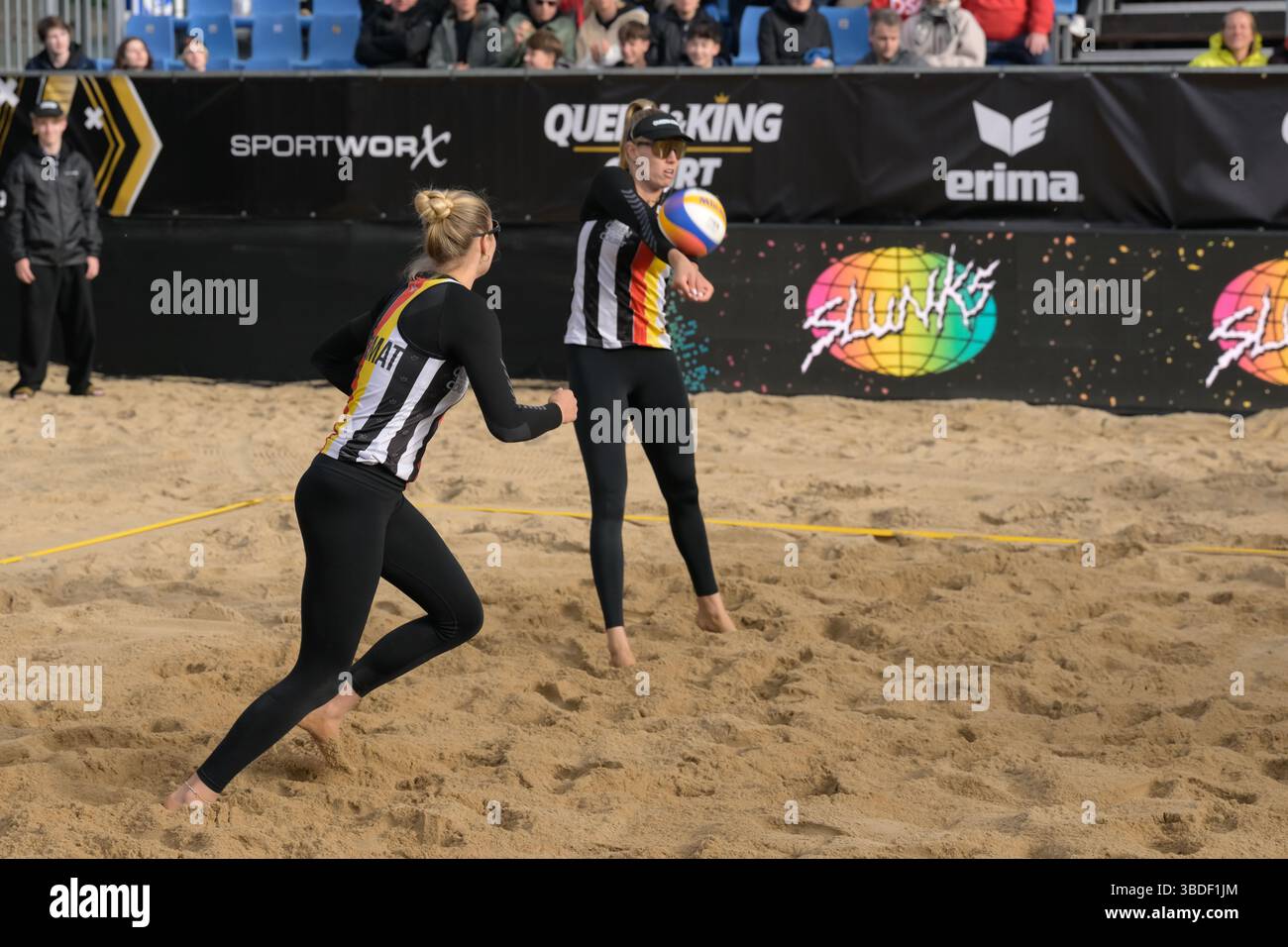 Chenoa Christ, Anna-Chiara Reformat; Queen & King of the Court am 23.05 ...