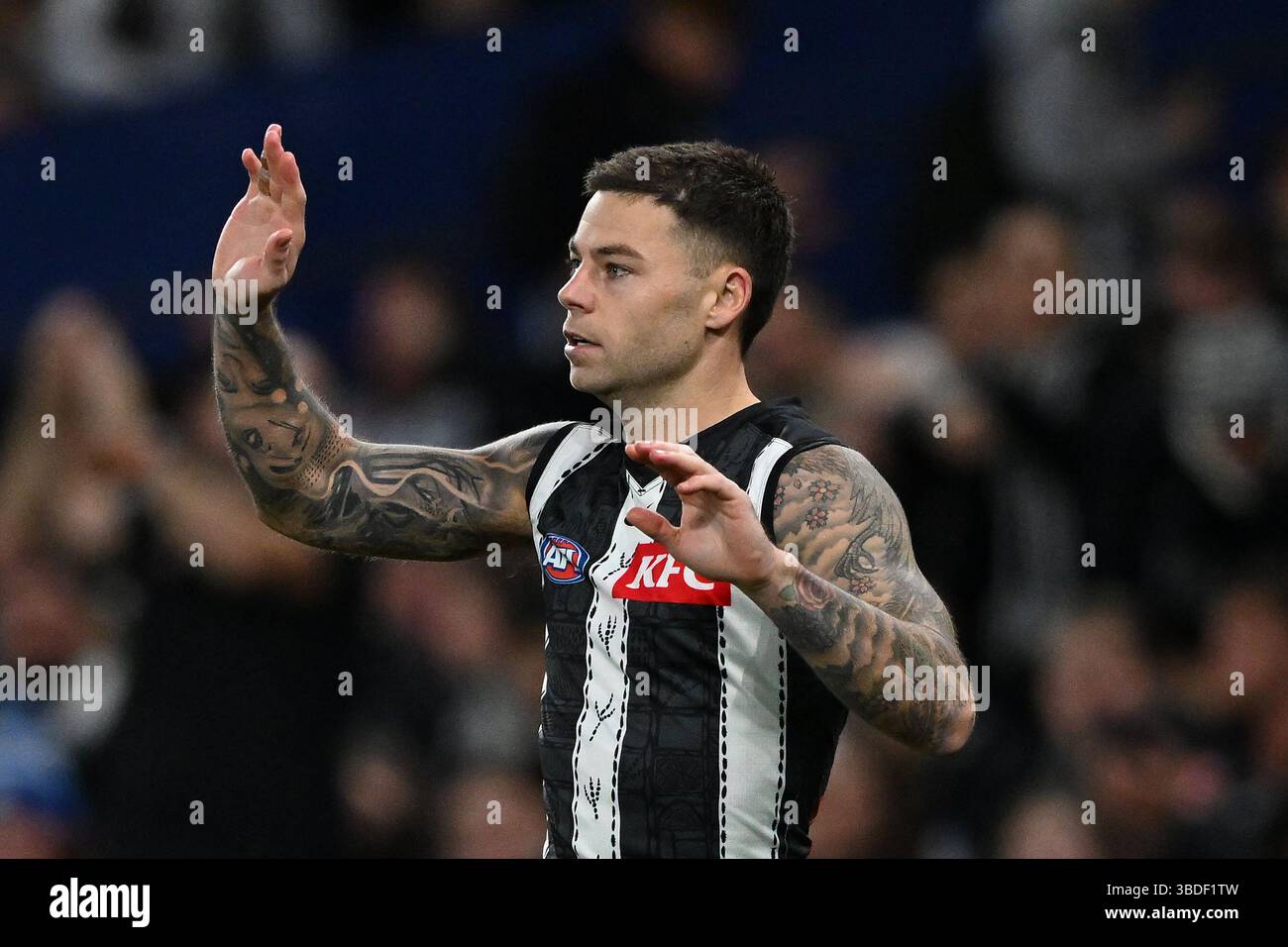 Melbourne, Australia. 24th May, 2025. Jamie Elliott of Collingwood ...