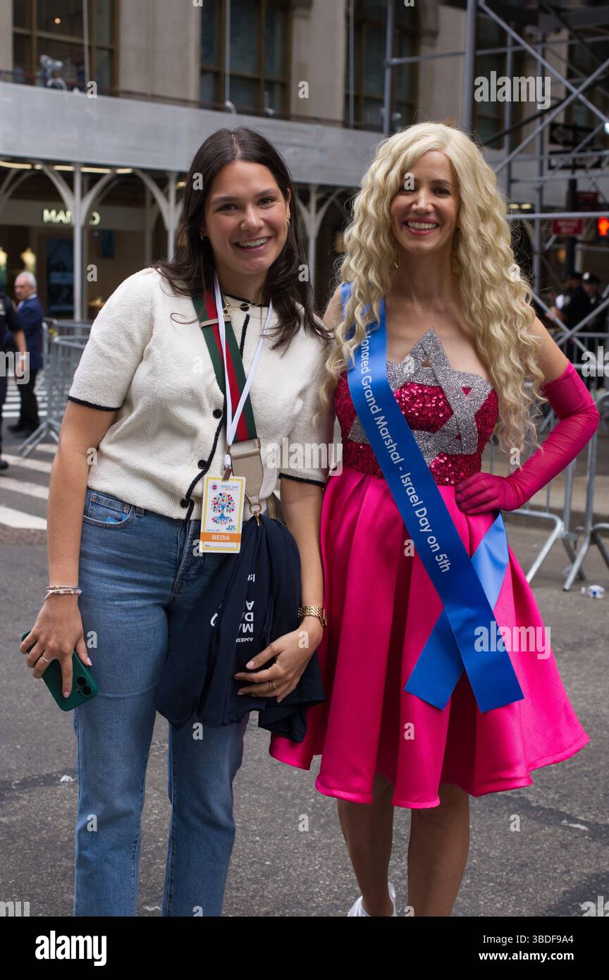 Sequined sash hi-res stock photography and images - Alamy