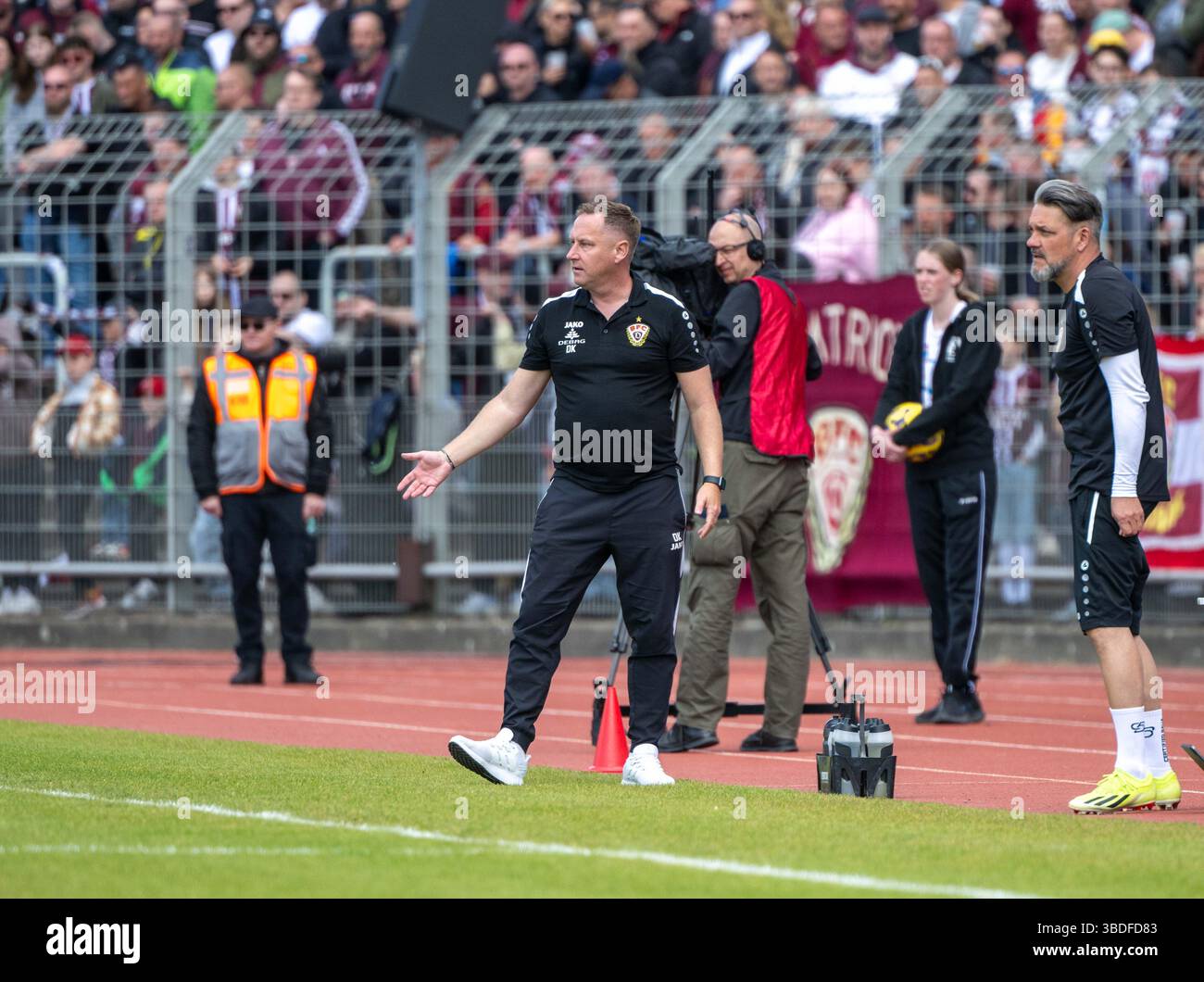 Berlin, Germany. 24th May, 2025. Soccer: Berlin state cup final ...