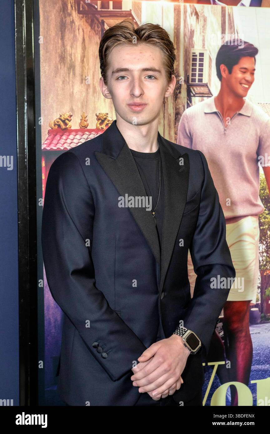 Samuel L. Pierce bei der Premiere des Tubi Films Worth the Wait im ...