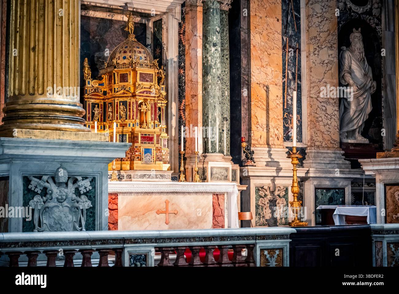 Archbasilica of Saint John Lateran, Cathedral of Rome Stock Photo - Alamy