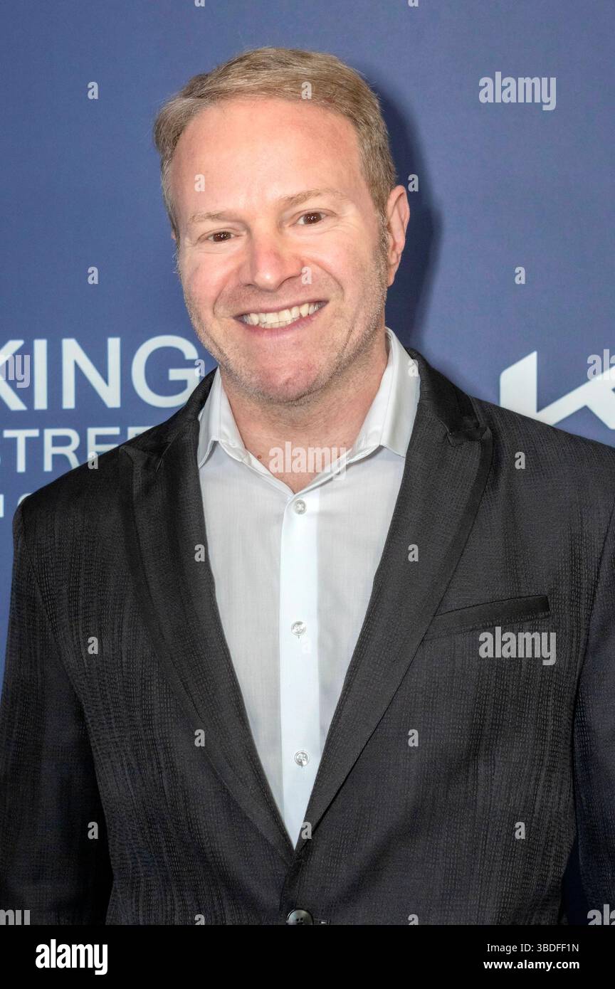 Steve Shapiro bei der Premiere des Tubi Films Worth the Wait im Hotel ...