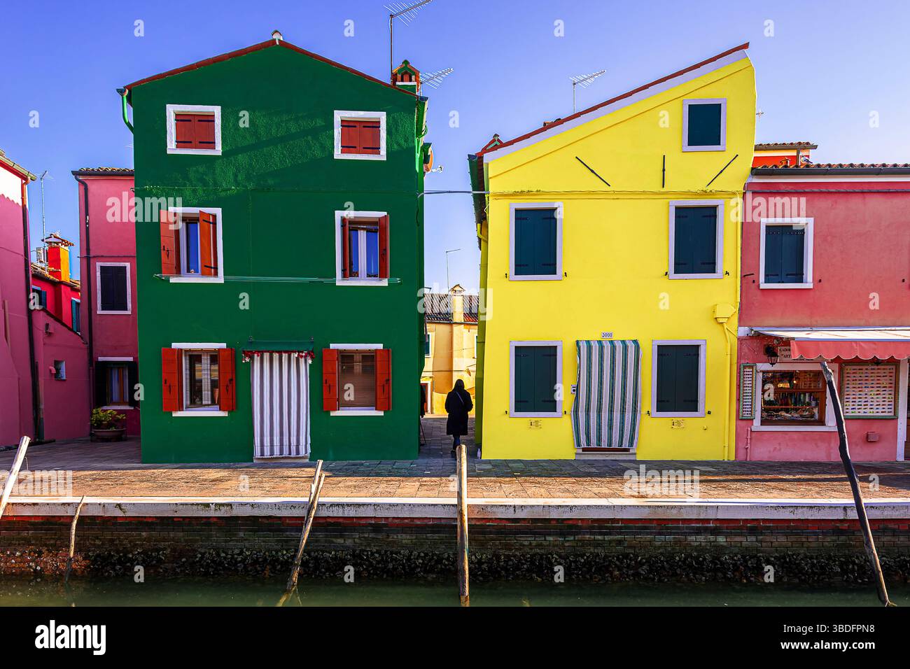 the bright colours of the buildings of Burano Stock Photo - Alamy