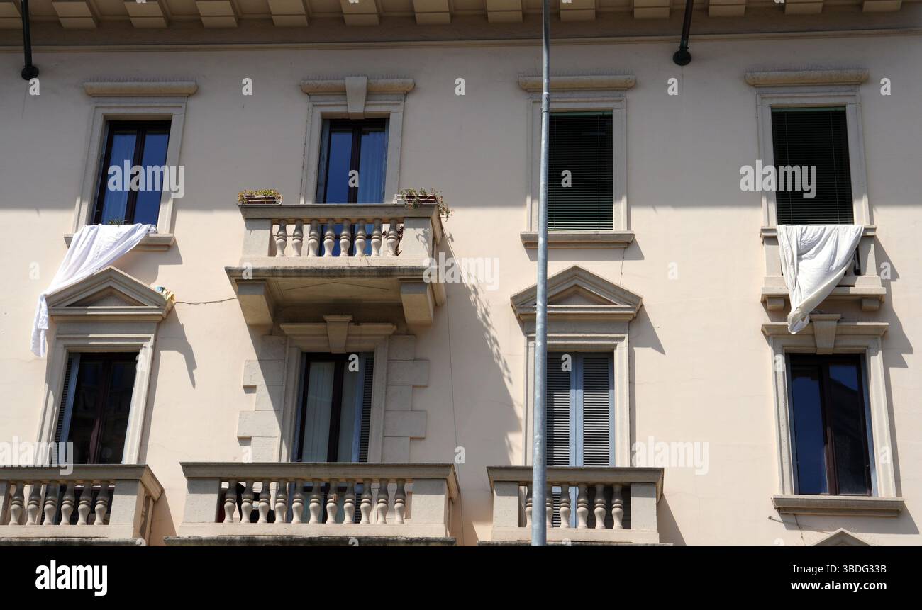 Milan, Sudarium for Gaza Initiative, 50,000 shrouds for Gaza, today a ...