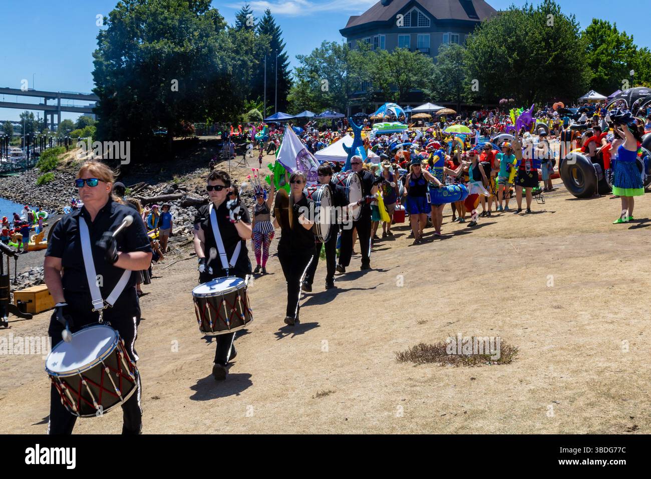 The Big Float, Portland, Oregon - July 14th 2018: A parade of people ...