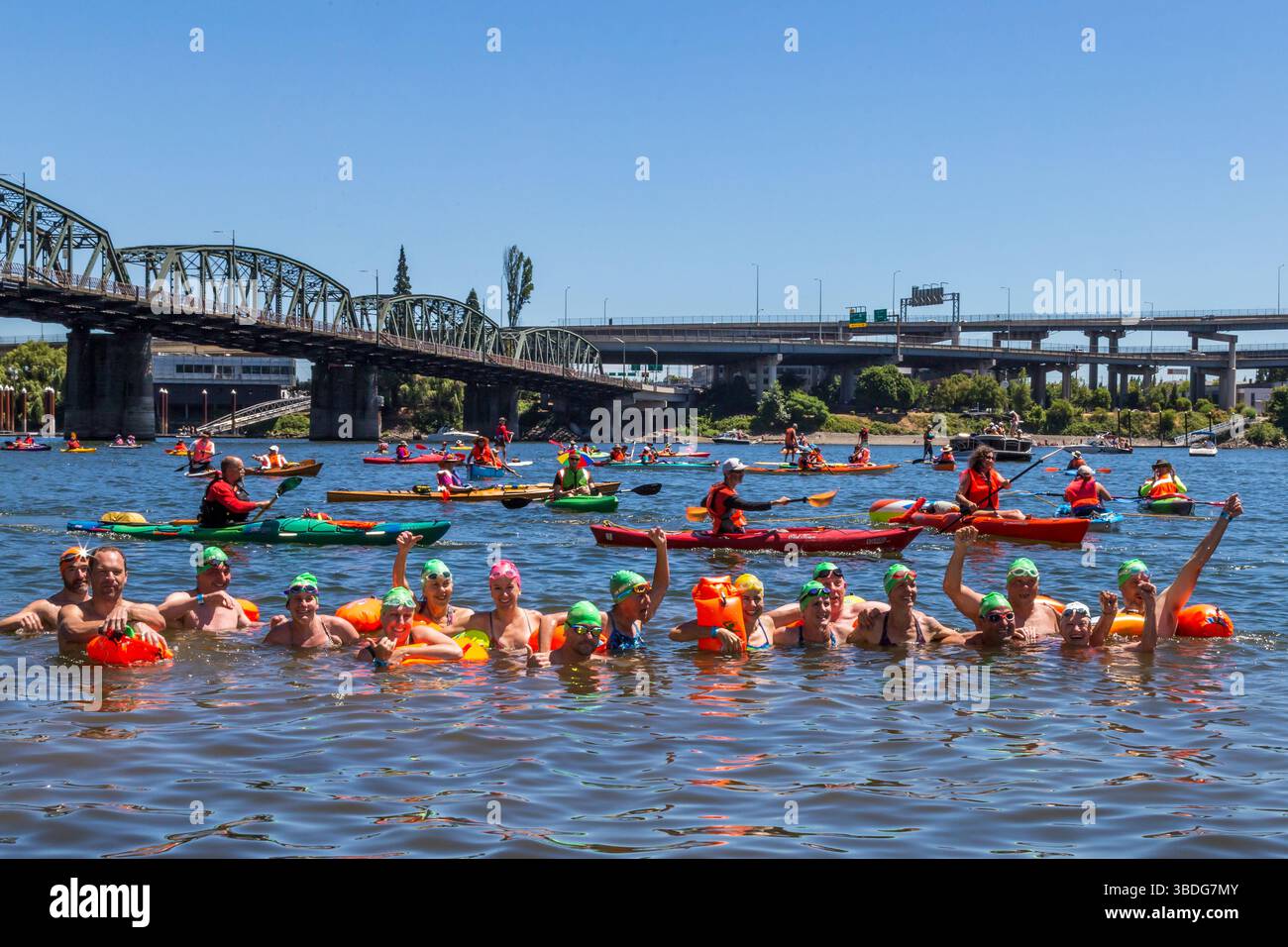 The Big Float, Portland, Oregon - July 14th 2018: Swimmers and kayakers ...