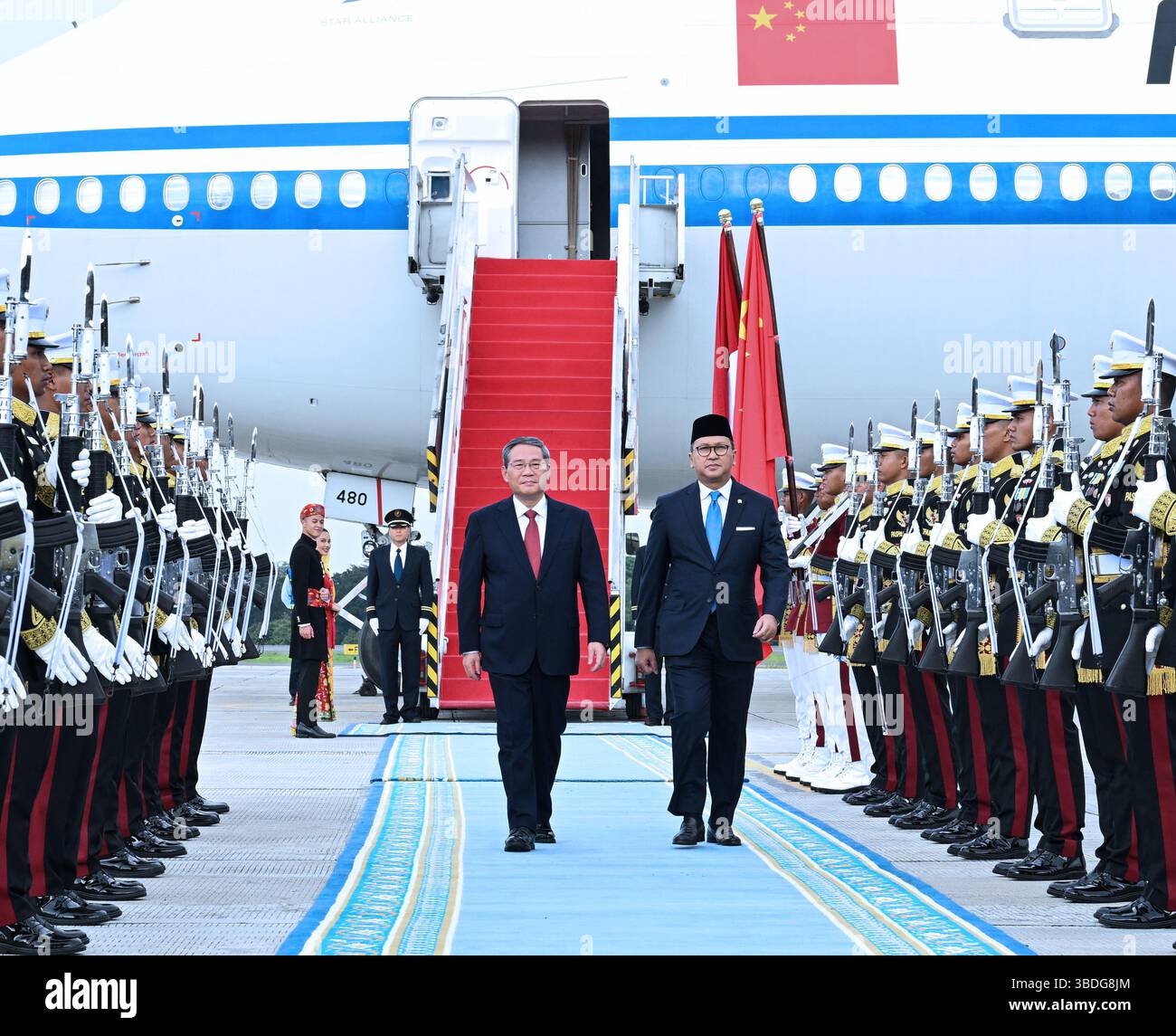 Jakarta. 24th May, 2025. Chinese Premier Li Qiang arrives at Halim ...