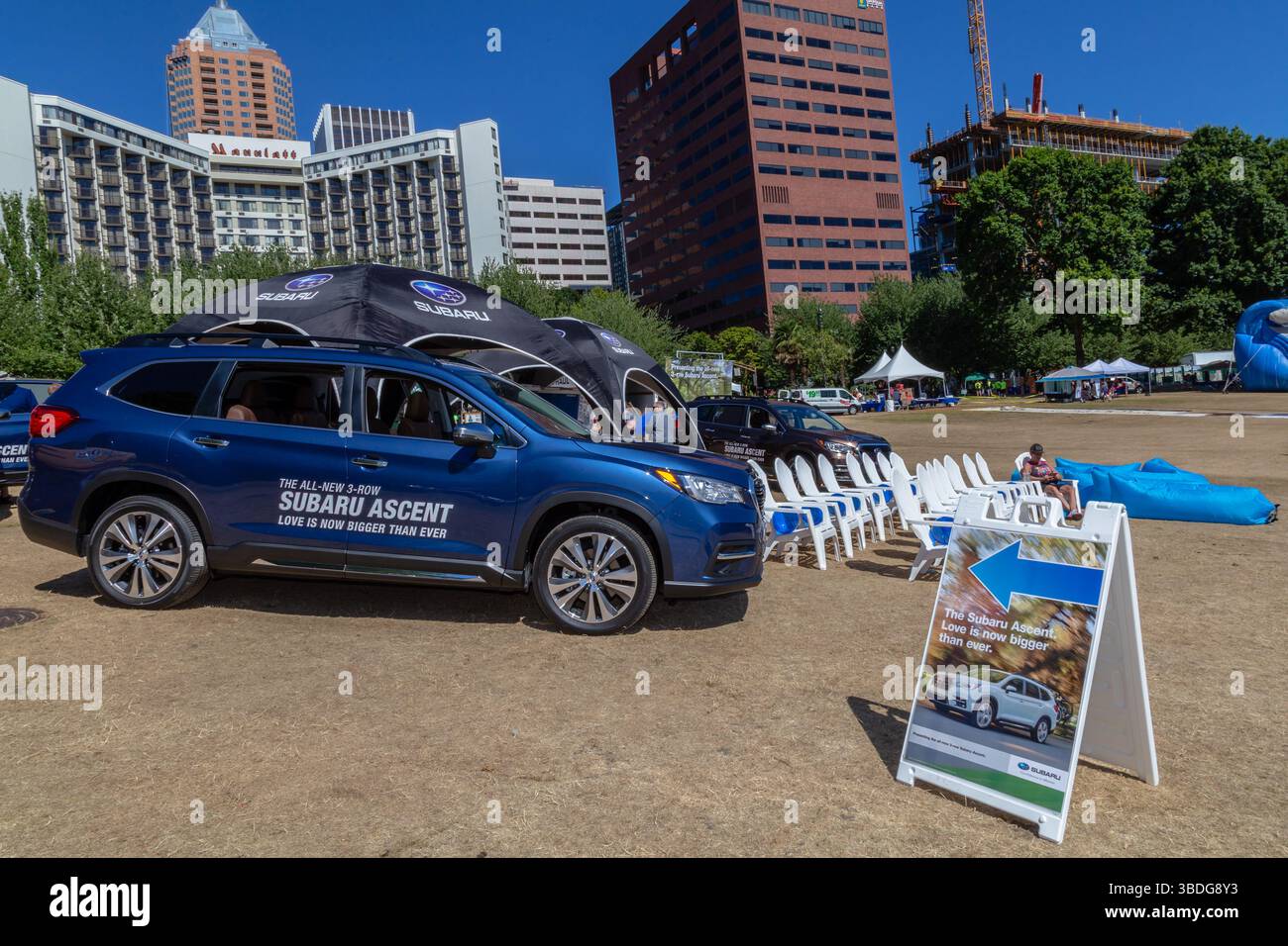 The Big Float, Portland, Oregon - July 14th 2018: Subaru is presenting ...