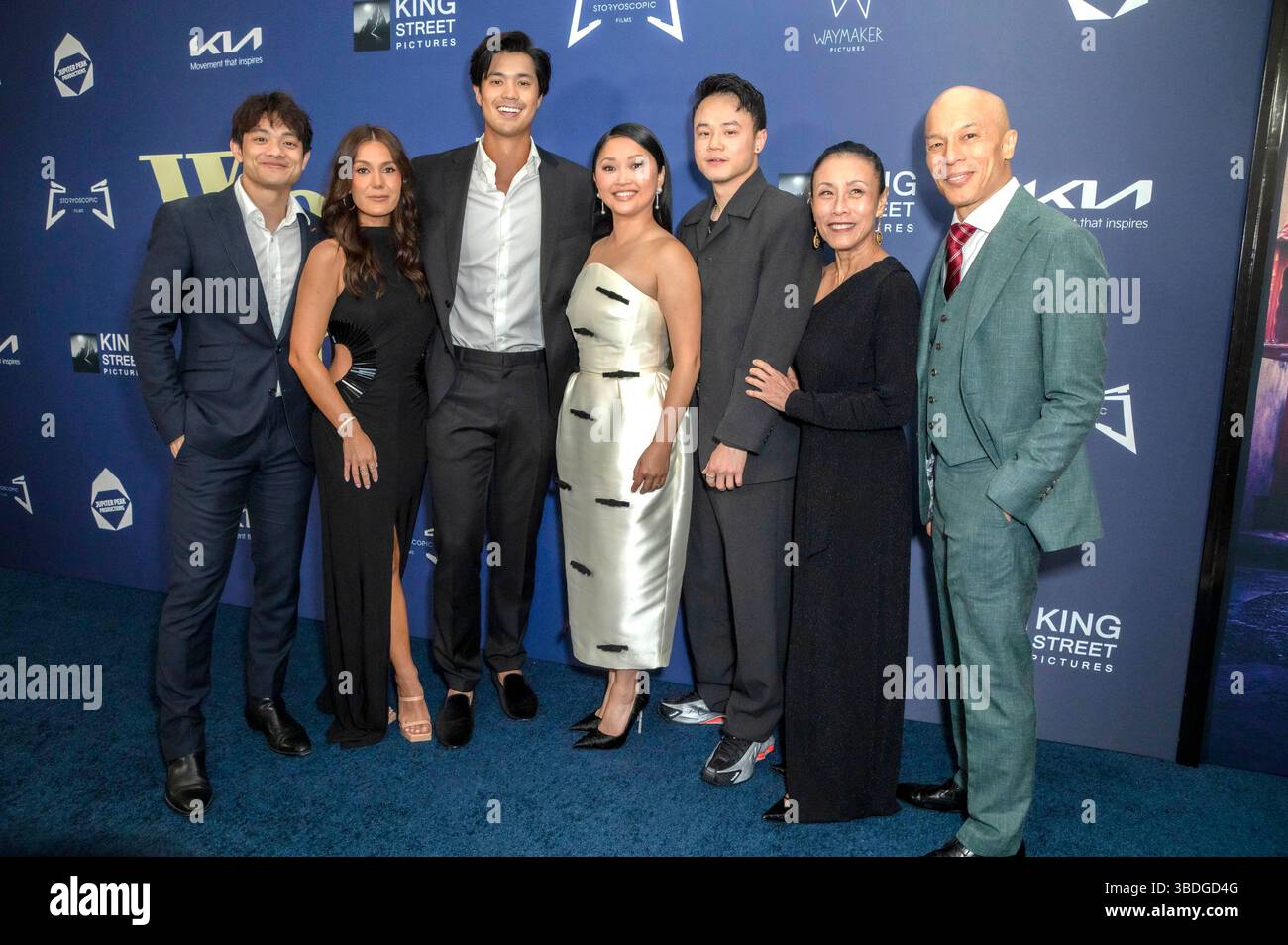 Osric Chau, Ali Fumiko Whitney, Ross Butler, Lana Condor, Ricky He ...