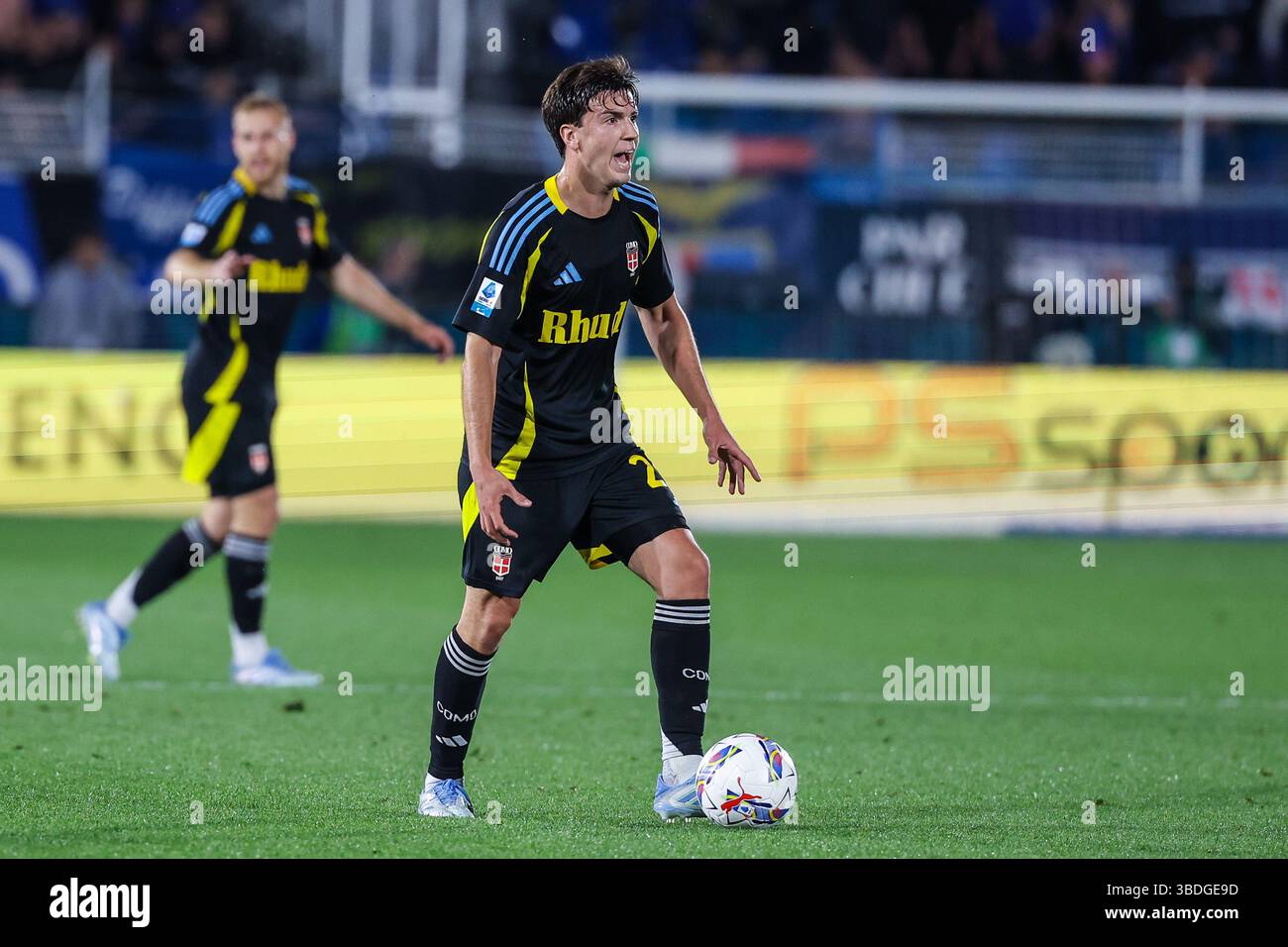 Como, Italien. 23rd May, 2025. Maximo Perrone of Como 1907 seen in ...