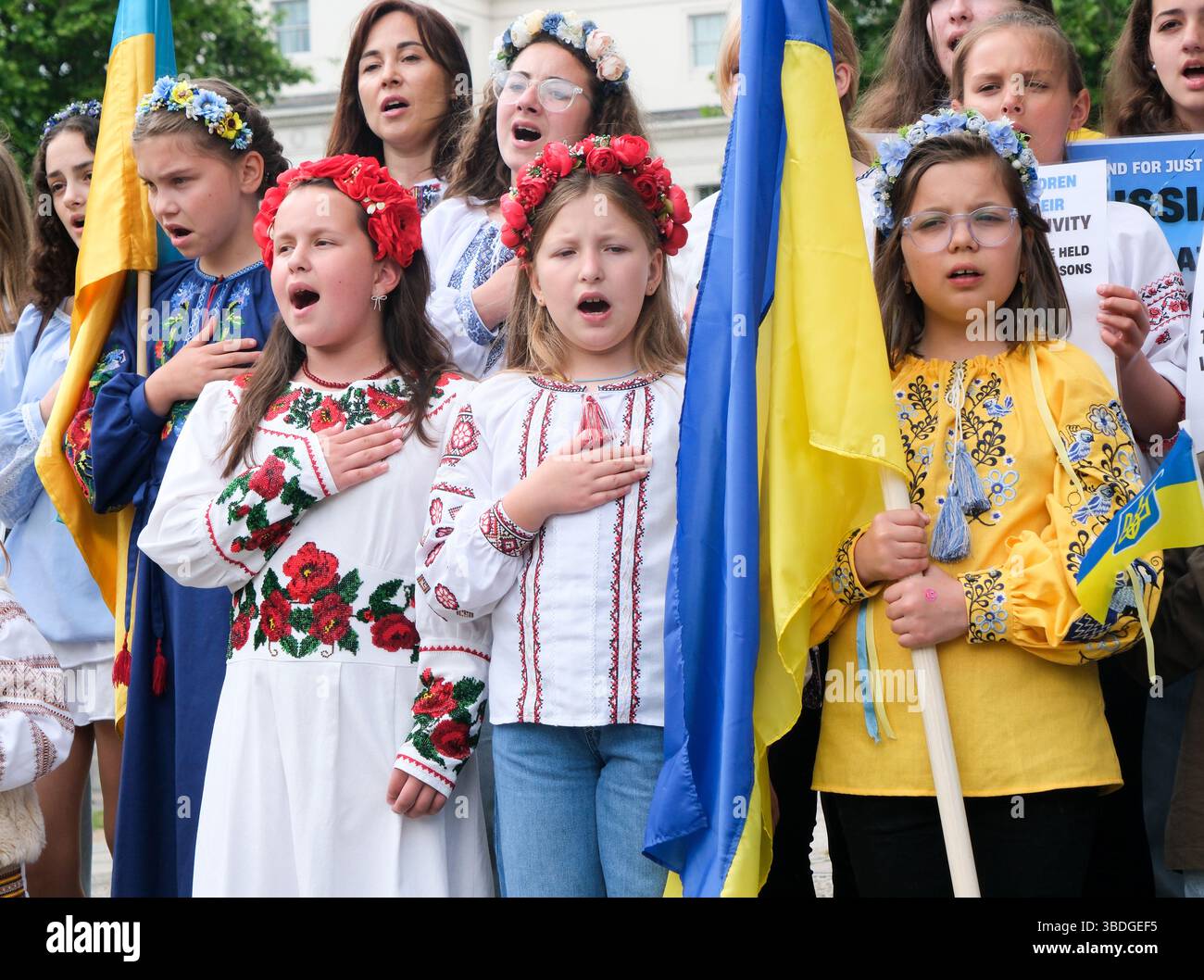 Hyde Park Corner, London, UK. 24th May 2025. Ukrainians stage a Support ...