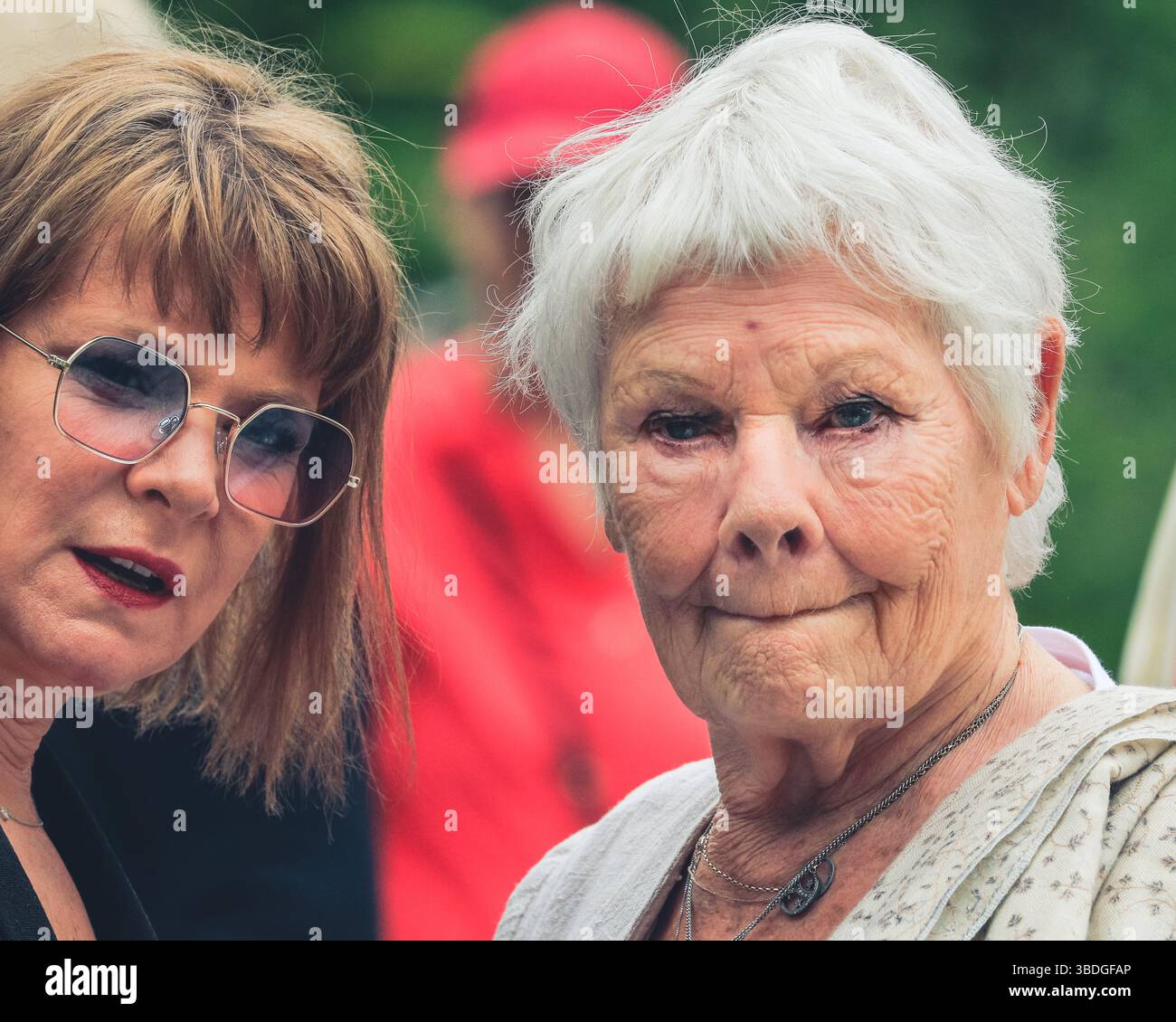 Judi dench child hi-res stock photography and images - Alamy