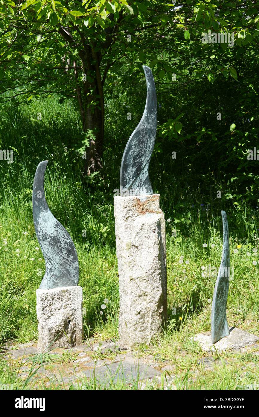 Millennium birds sculpture hi-res stock photography and images - Alamy