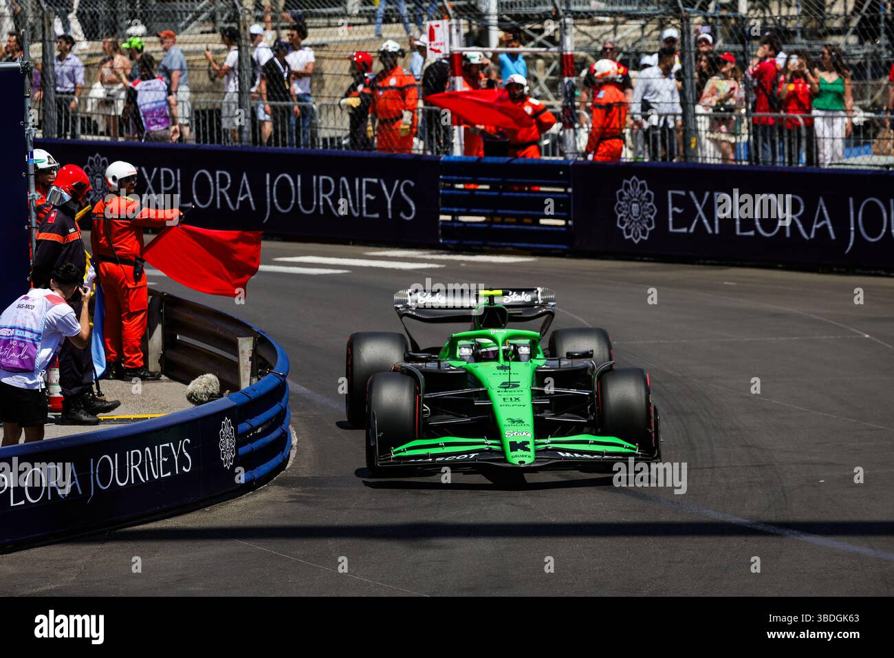 05 BORTOLETO Gabriel (bra), Stake F1 Team Kick C45, action red flag ...