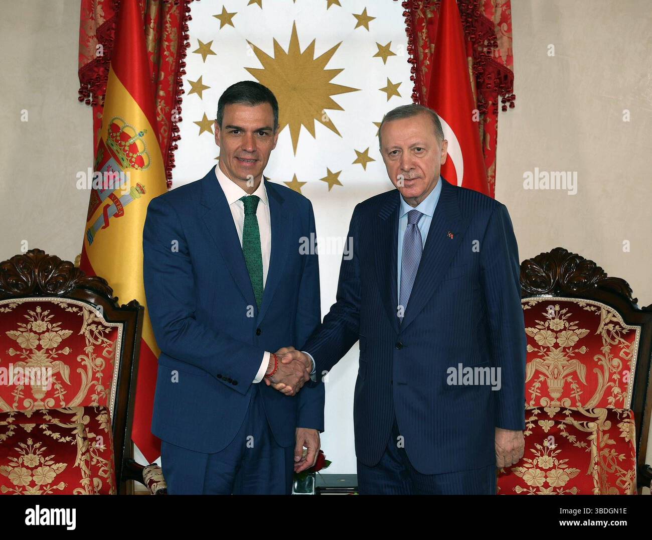 Turkish President Recep Tayyip Erdoan receives Spanish Prime Minister ...