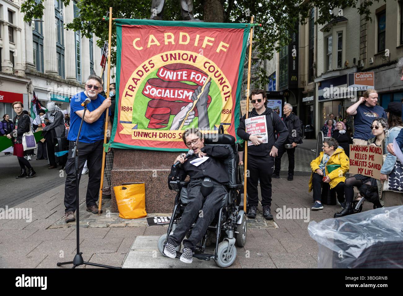 Disabled people protest uk 2025 hi-res stock photography and images - Alamy