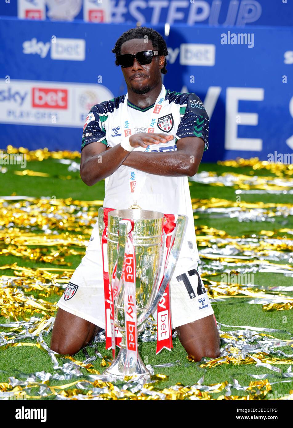 Sunderland's Eliezer Mayenda celebrates with the trophy following the ...