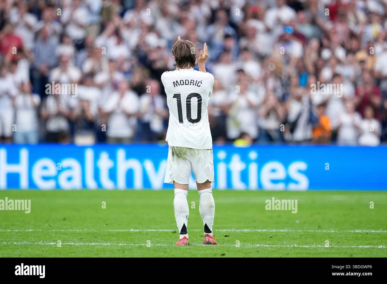 Luka Modric of Real Madrid leaves the pitch during the Spanish League ...
