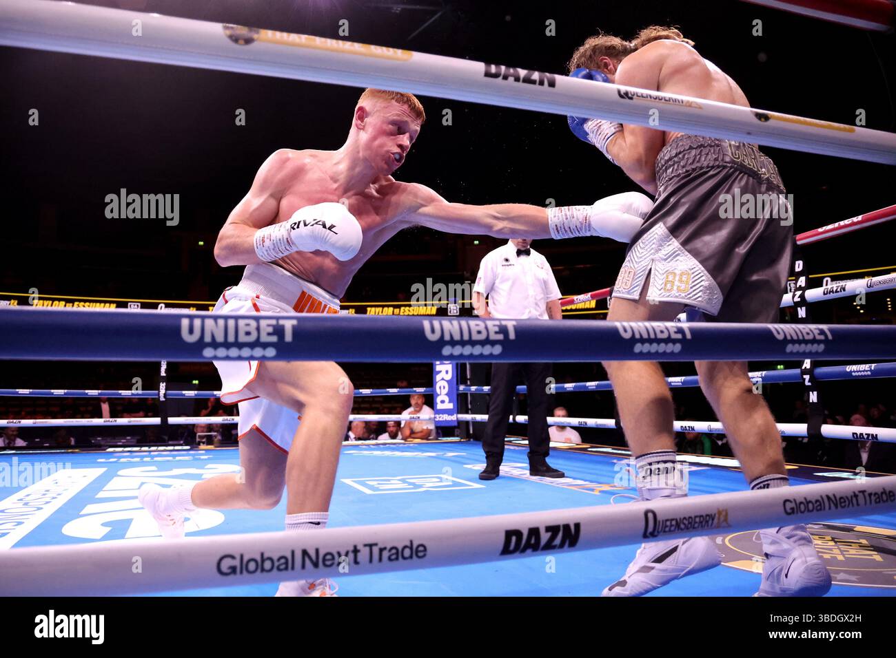Alex Arthur Jr (left) in action against Robbie Chapman in the super ...