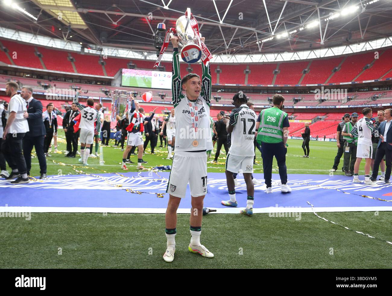 Sunderland's Chris Rigg lifts the Play Off Final trophy during the Sky ...