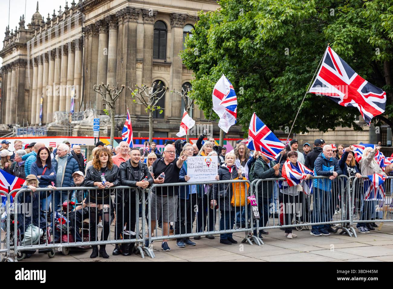 Leeds, UK. 24 MAY, 2025. People gather as the right-leaning "Great ...