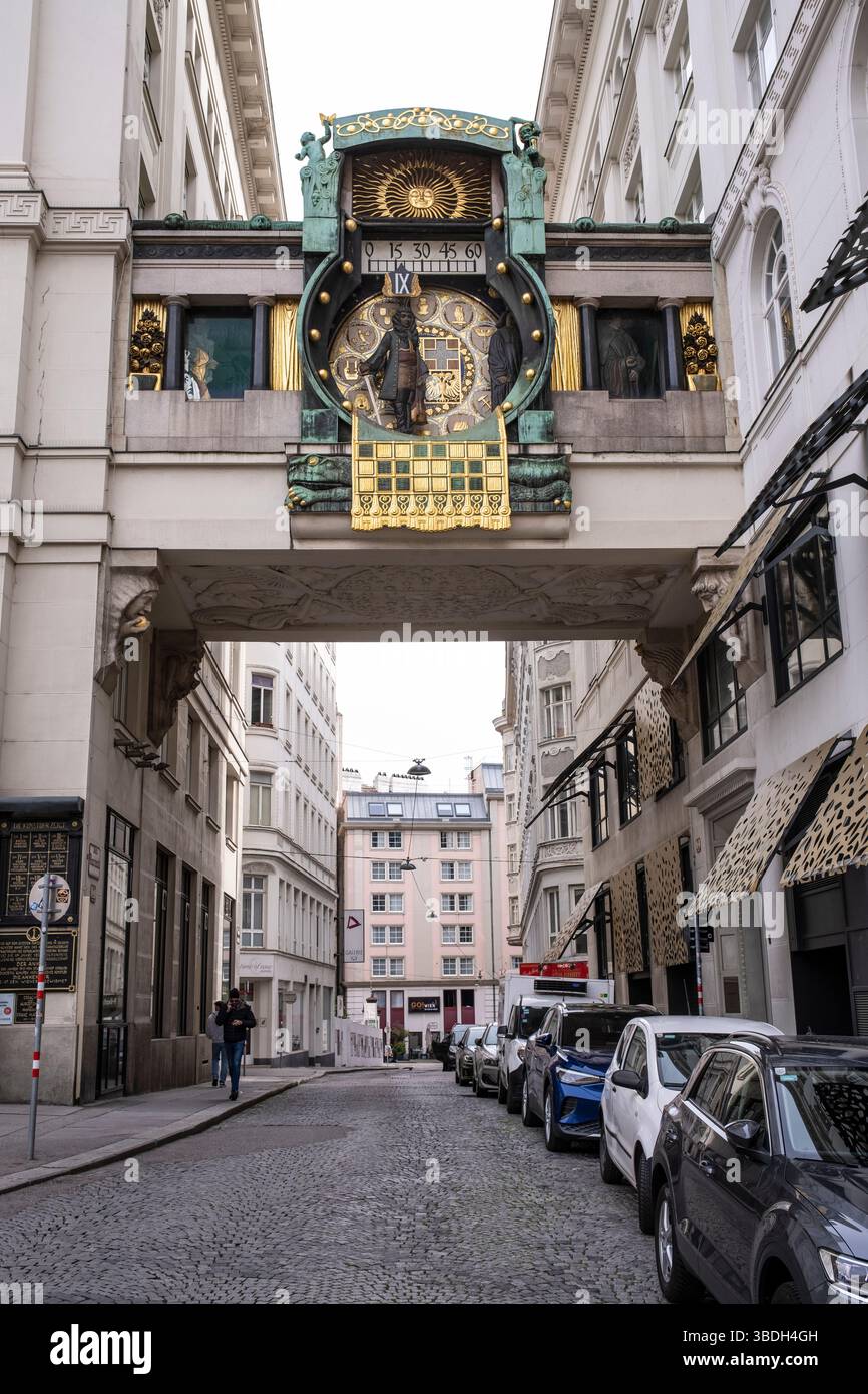 Ankeruhr anchor clock historical hi-res stock photography and images ...