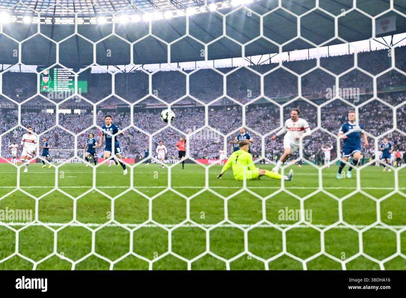 Berlin, Germany. 24th May, 2025. Soccer: DFB Cup, Arminia Bielefeld - VfB Stuttgart, Final ...