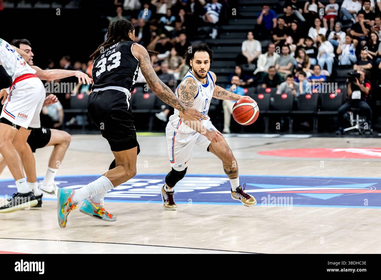 ISTANBUL, TURKEY - May 24, 2025: SHANE LARKIN #0 of Anadolu Efes in ...