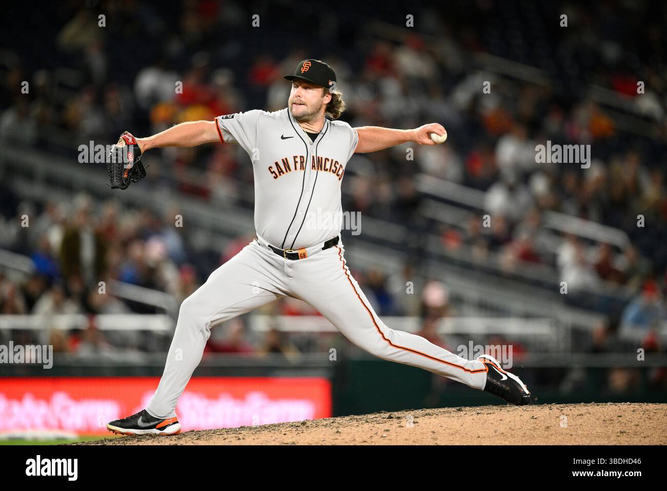 San Francisco Giants relief pitcher Erik Miller (68) in action during a ...