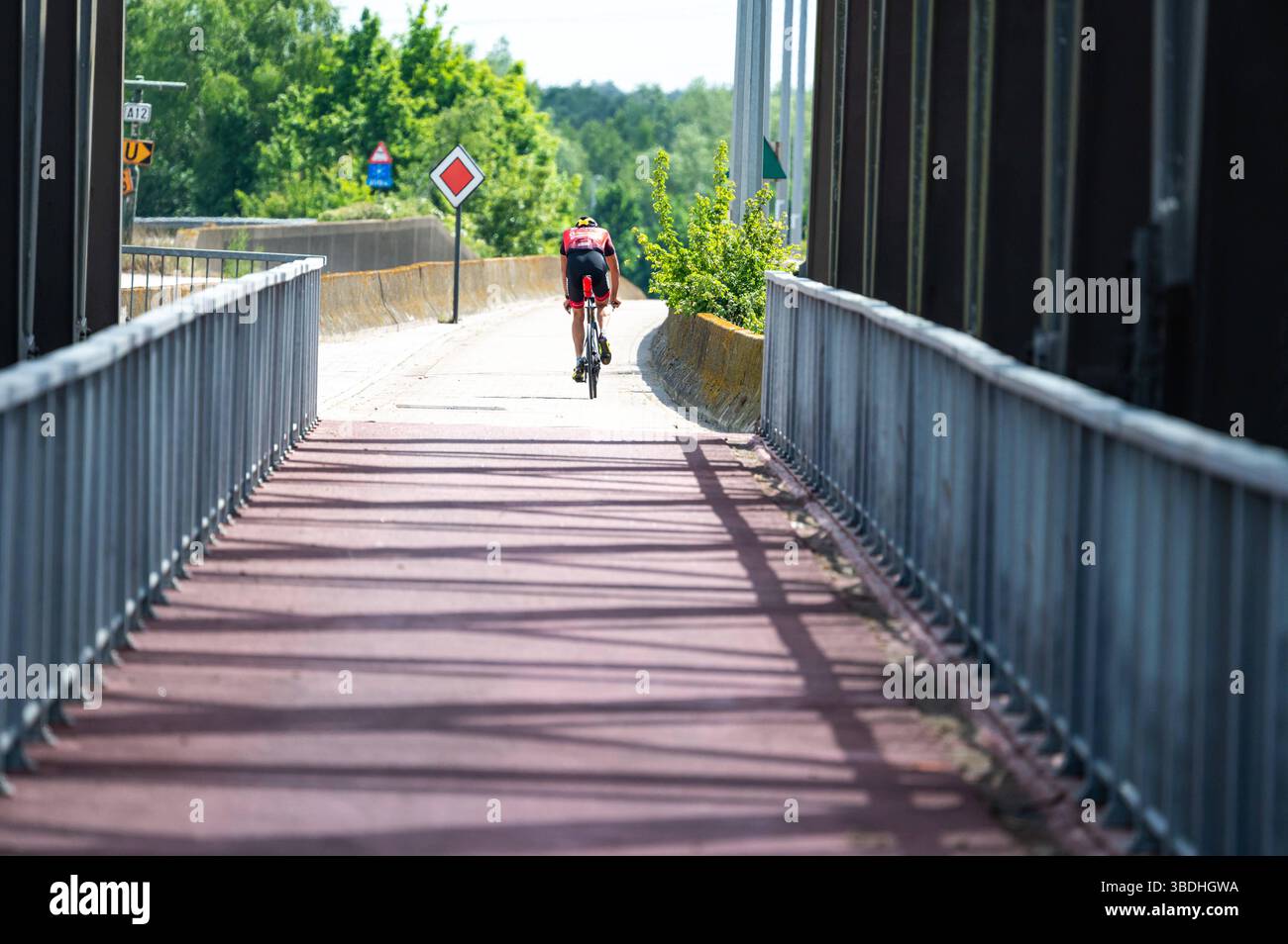 The Noordlandbrug over the Scheldt Rhine canal at the industrial zone ...