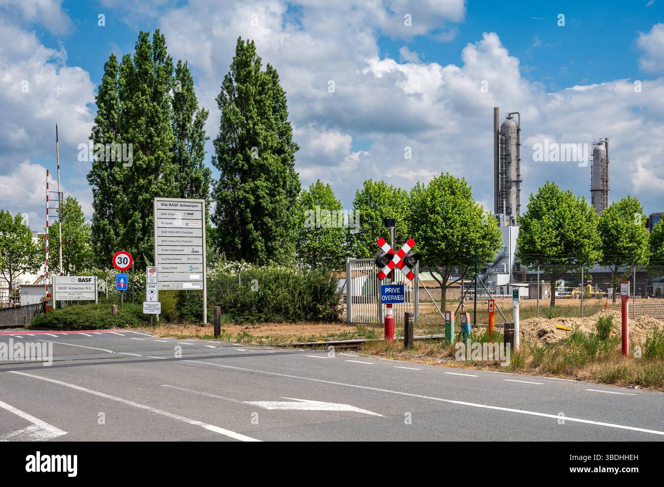 The BASF chemistry industry company headquarters at Westkaai at the ...