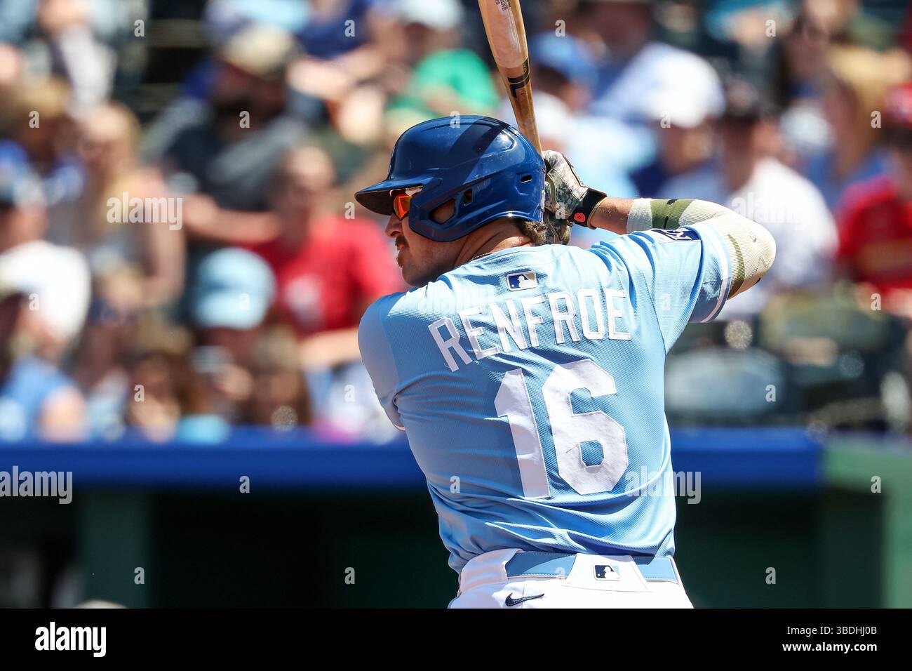 May 18, 2025: Kansas City Royals right fielder Hunter Renfroe (16) bats ...