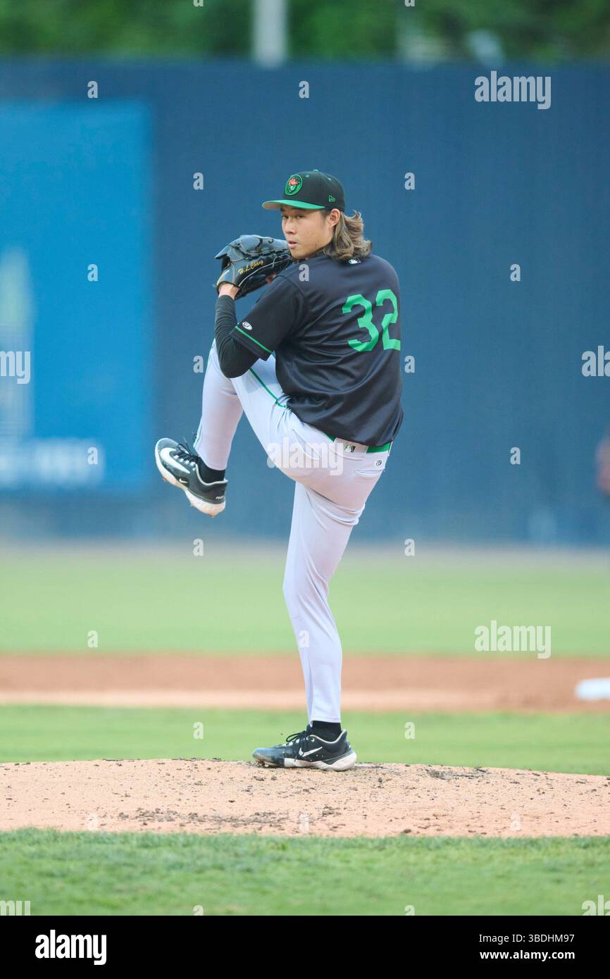 Greensboro Grasshoppers starting pitcher Hung-Leng Chang (32) delivers ...