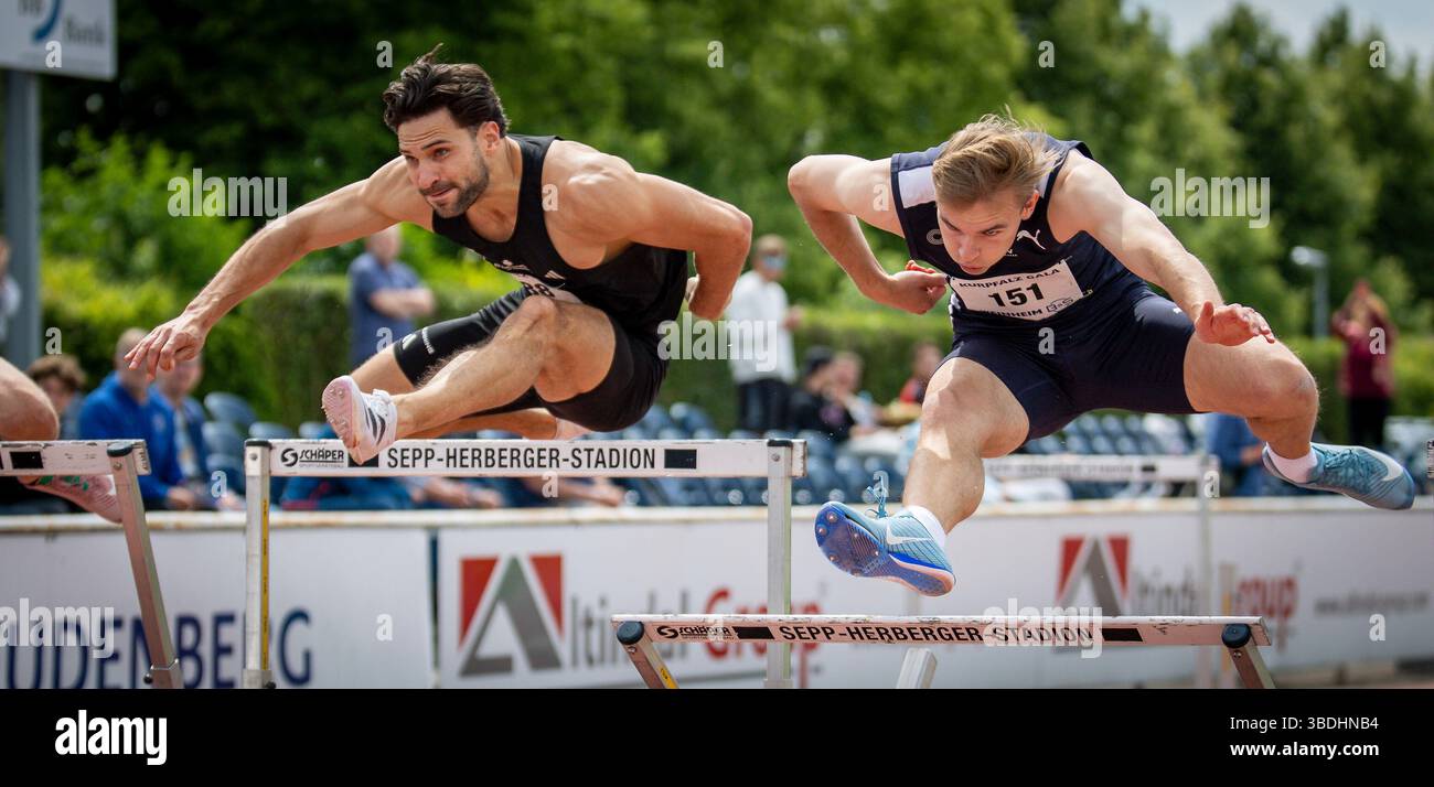 V.l. Tim Nowak (GER/SSV Ulm 1846), Timon Dethloff (GER/Cologne ...