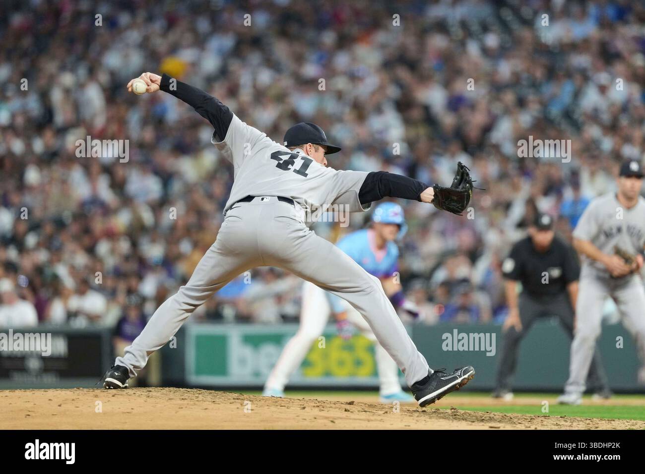 May 23 2025: New York pitcher Tim Hill (41) throws a pitch during the ...